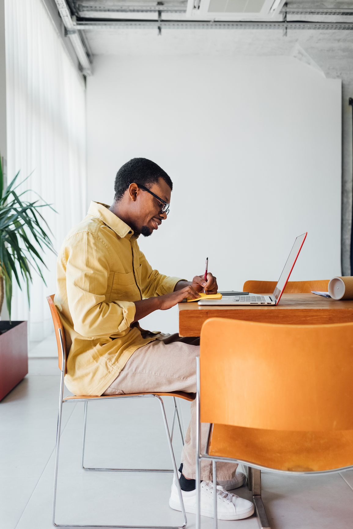 Best CRM for Electricians and Electrical Contractors | HoneyBook